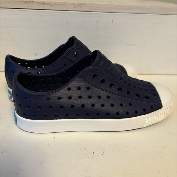 Native | Shoes | Native Jefferson Water Shoes Junior J1 Navy Blue Beach ...